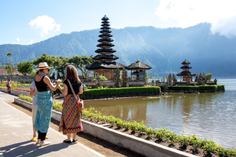 Il Tempio sul lago Bratan Bali - gliamicidicoco.com